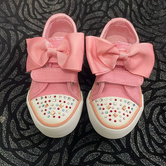Mudd | Shoes | Mudd Pink Velcro Sneakers | Poshmark